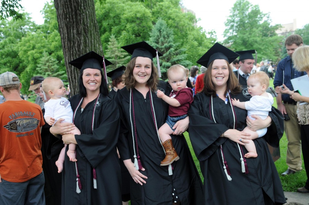 Alumni Association Welcomes 479 New Alumni at June Commencement ...