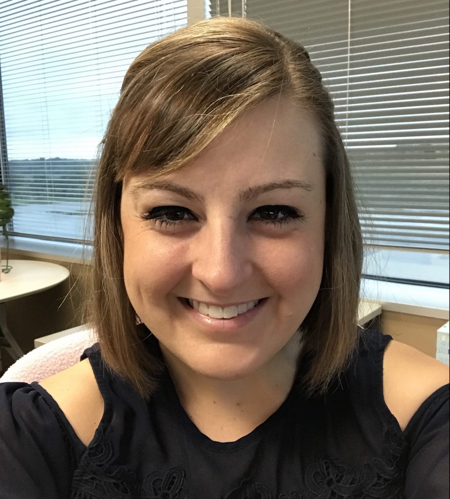 Young Alumni Council: Lauren (Grafelman) Lesser '12 - Alumni, Parents ...