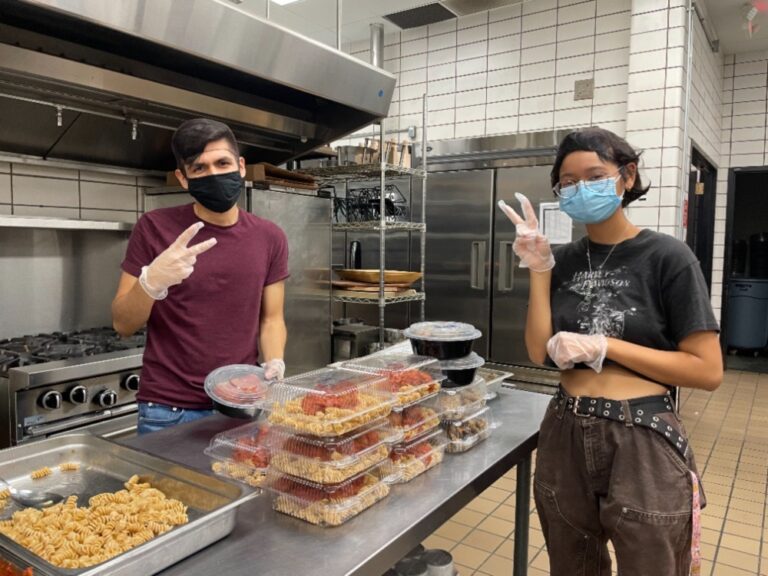 Neighborhood Food Access - Campus Kitchen | Augsburg University