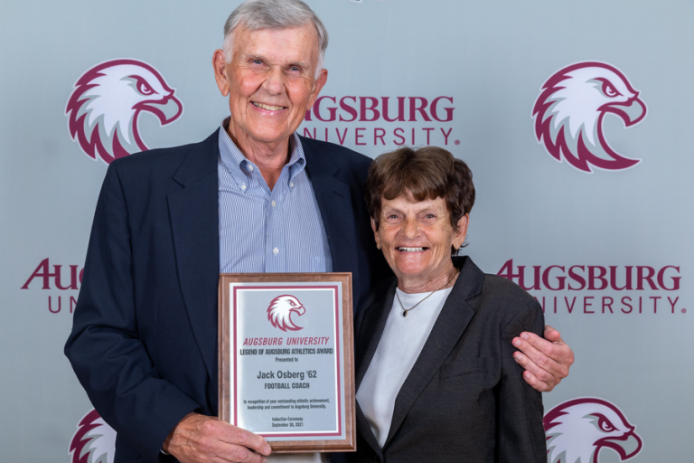 The hustle and heart of Augsburg football coach Jack Osberg ’62 ...