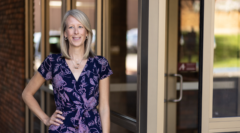 On the Spot: Ellie Olson - Augsburg Now