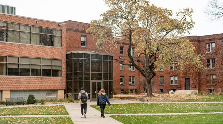 Alumni Class Notes, Spring 2024 - Augsburg Now